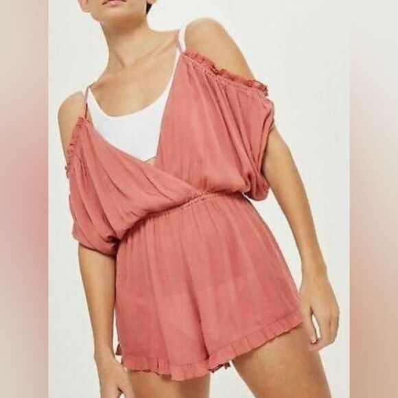 Topshop | Pants & Jumpsuits | Topshop Blush Pink Offthe Shoulder Romper ...